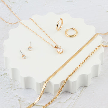 Boutique Jewelry - Gold & Pearl Elegance In Every Piece - Lovisa